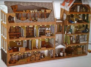 Anne Frank House - Amsterdam Tourism